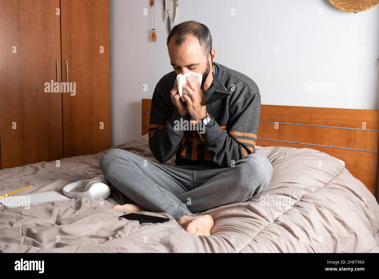 Snot paper hi-res stock photography and images - Alamy