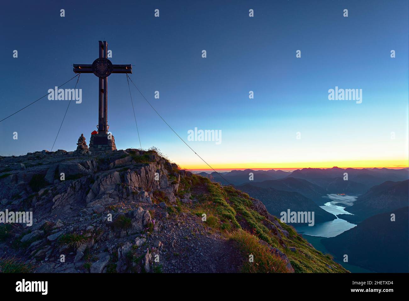 Cross on mountain hi-res stock photography and images - Alamy