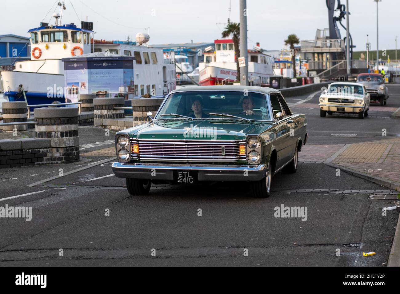 Classic cars on Poole quay Stock Photo - Alamy