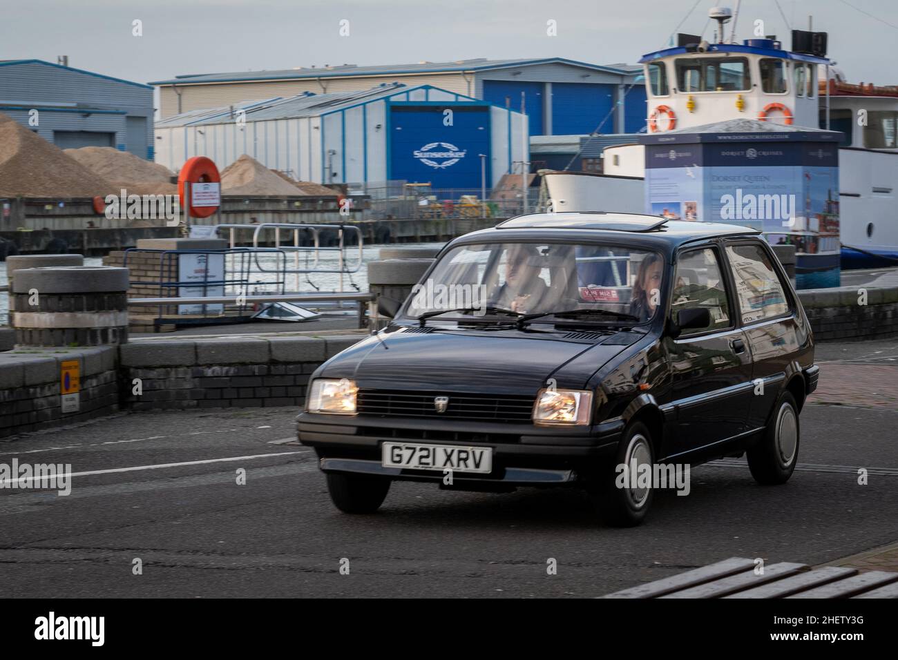 Classic cars on Poole quay Stock Photo - Alamy