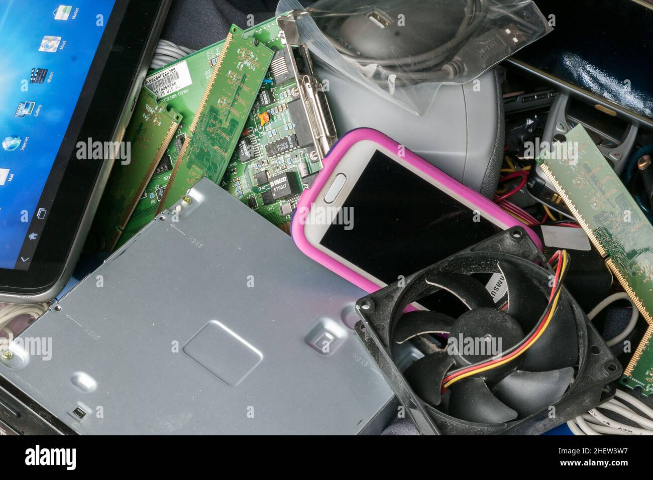 Waste electronics hi-res stock photography and images - Alamy