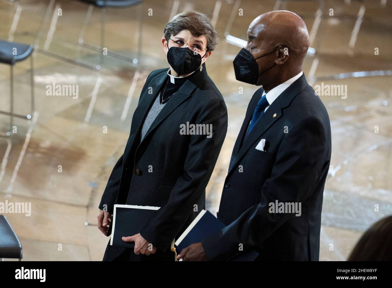 UNITED STATES - JANUARY 12: Senate Chaplain Barry Black and House ...