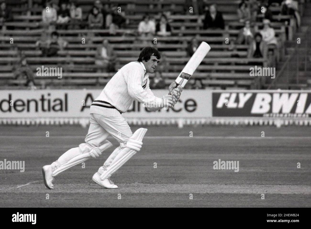 Steve Rouse batting for Warwickshire, Warwickshire vs Essex, John ...