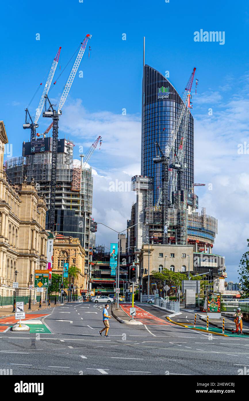 Modern skyscraper under construction in Brisbane CBD. Brisbane ...
