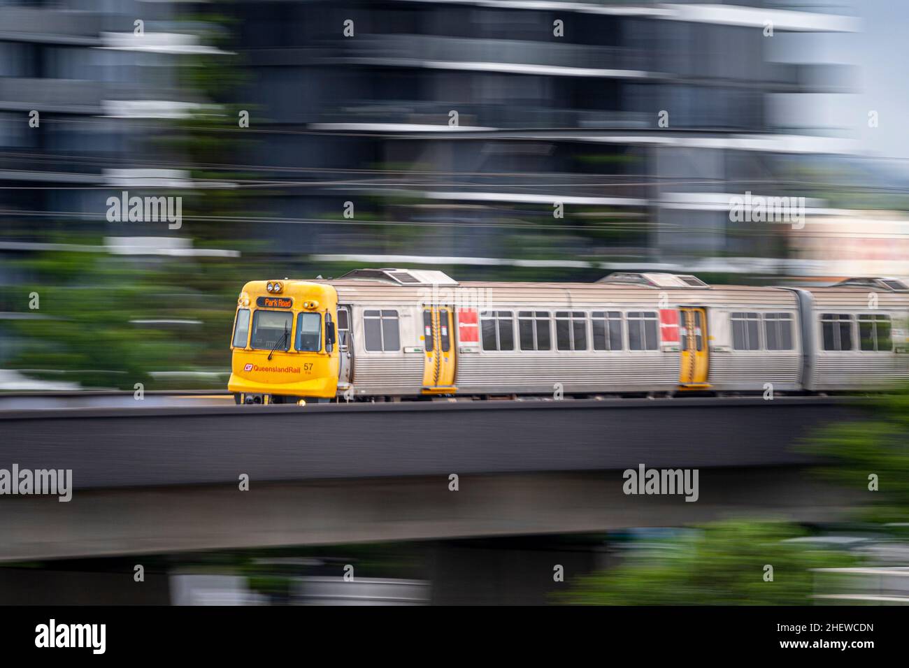 Commuter train on inner-city line, Brisbane, Queensland, Australia ...