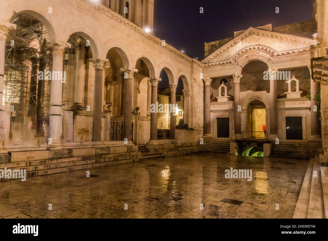 Peristil, ancient colonnade in Split, Croatia Stock Photo - Alamy