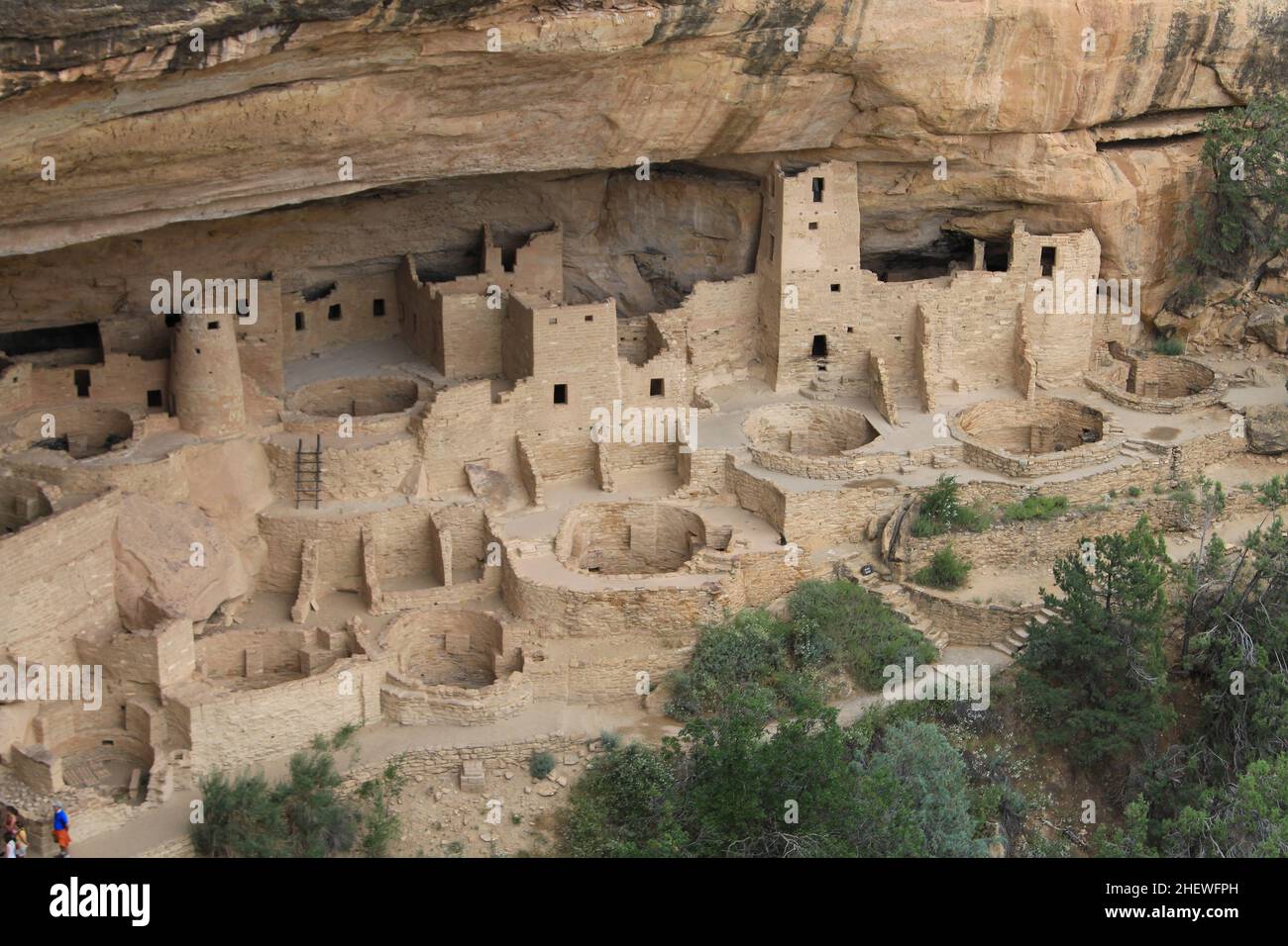 old indian tribal village in the rocks called white house ruins of the ...