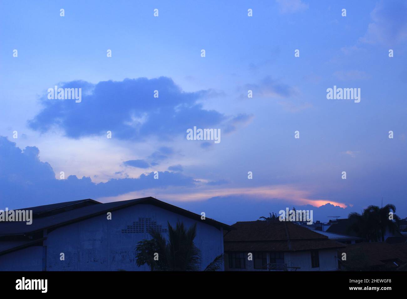 Beautiful Sunset Stress Relief Under Blue Sky Orange Blue Gradient ...