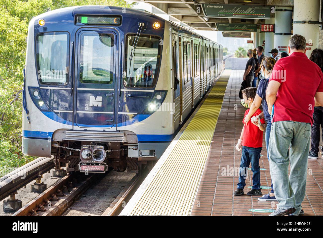 Vizcaya metrorail train station mass transit rail transportation ...