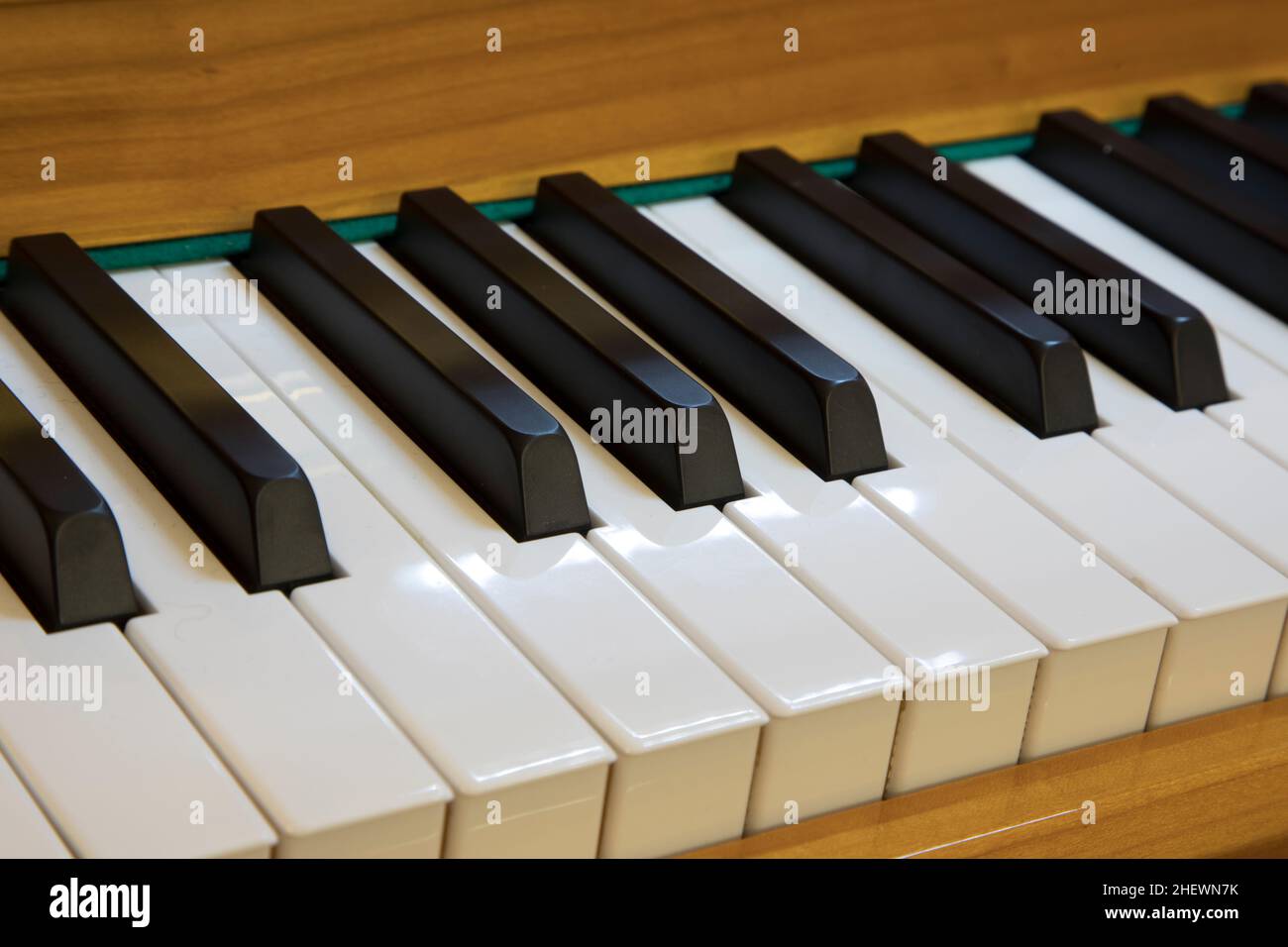 detail of wooden piano with piano keys Stock Photo - Alamy