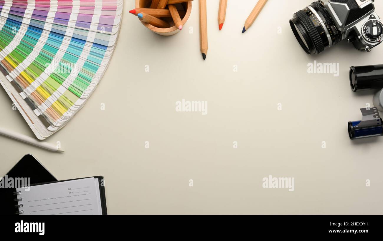 Pencil samples hi-res stock photography and images - Alamy