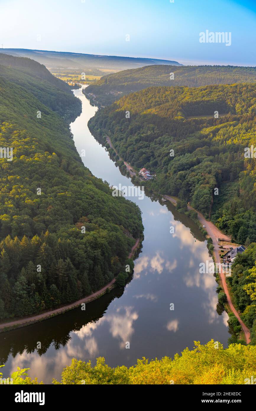 Germany saarland mettlach in saar hi-res stock photography and images ...