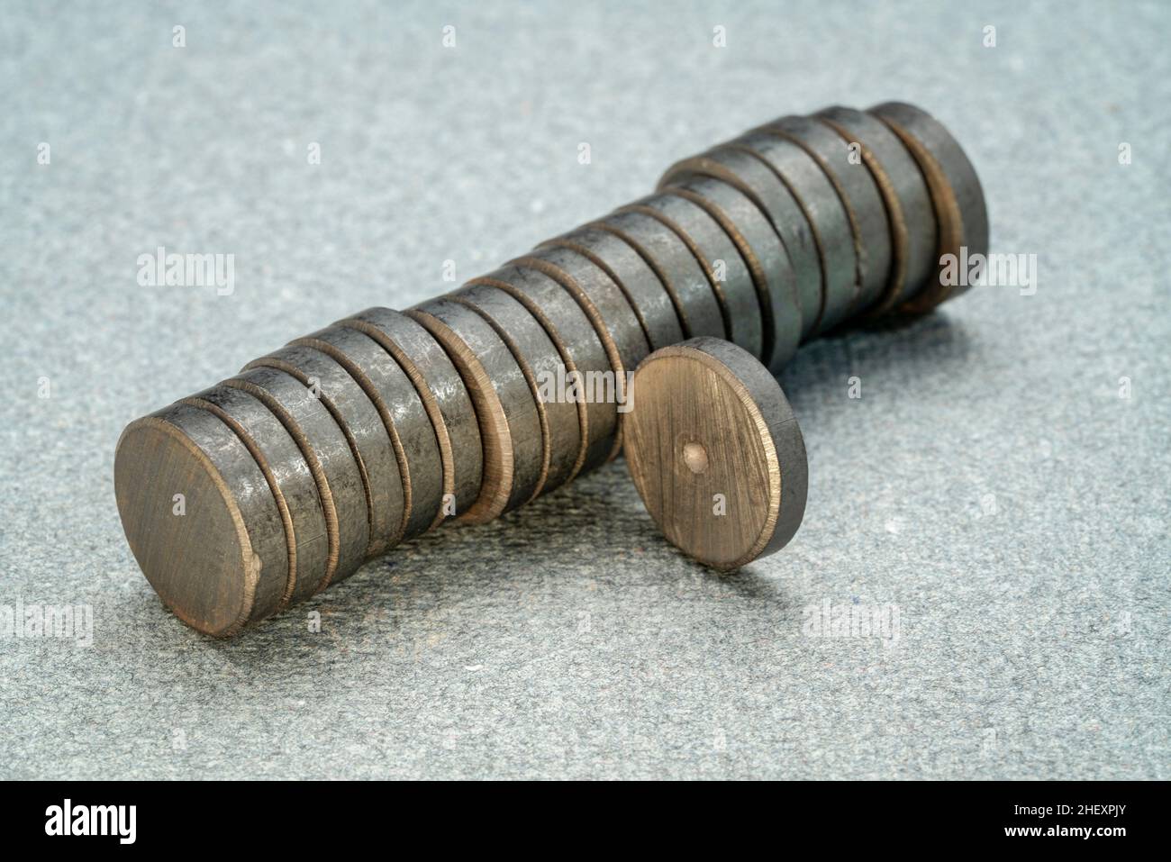 Ferrite magnets hi-res stock photography and images - Alamy