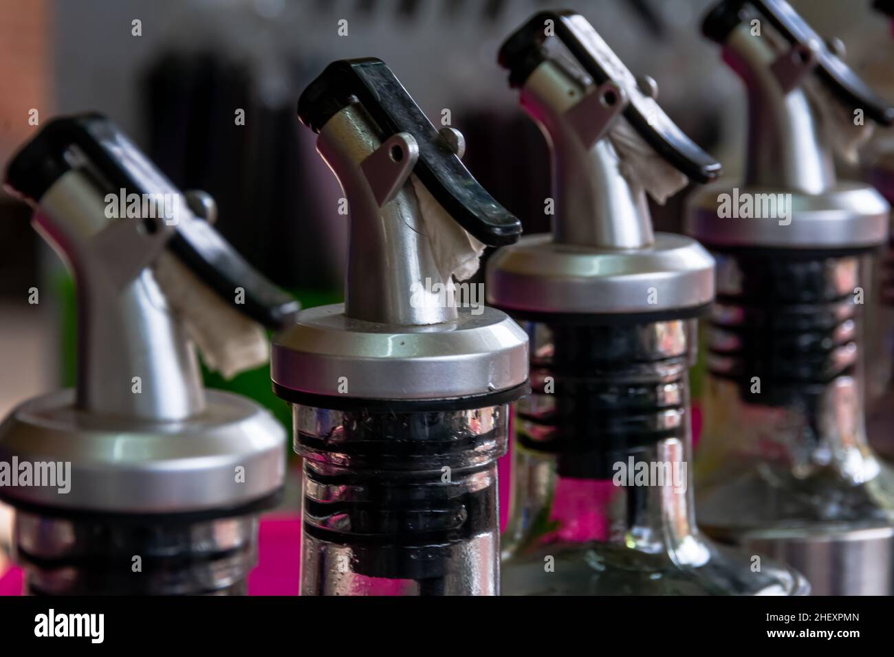 Pouring syrup into bottles hi-res stock photography and images - Alamy