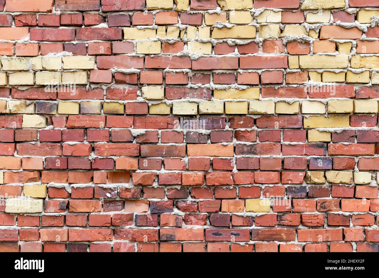 Solid brick wall hi-res stock photography and images - Alamy