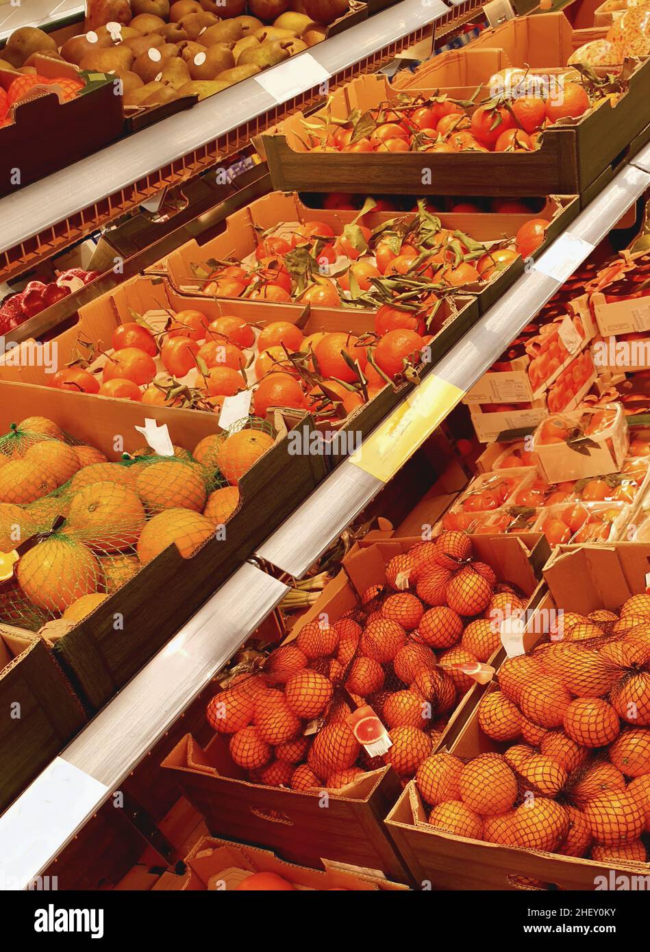 Fresh fruits on shelf in supermarket Stock Photo - Alamy