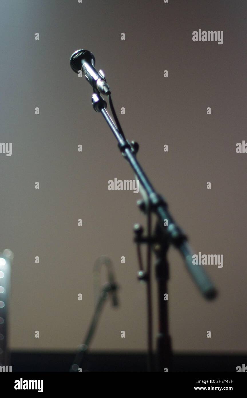 Guitar stage electric Stock Photo - Alamy