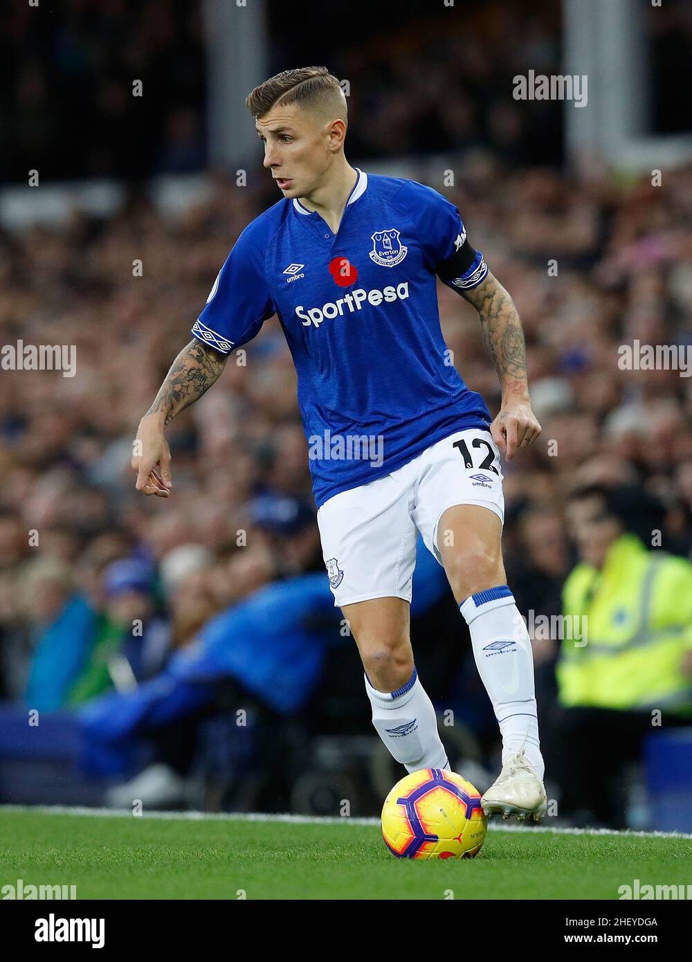 Lucas digne everton 2022 hi-res stock photography and images - Alamy