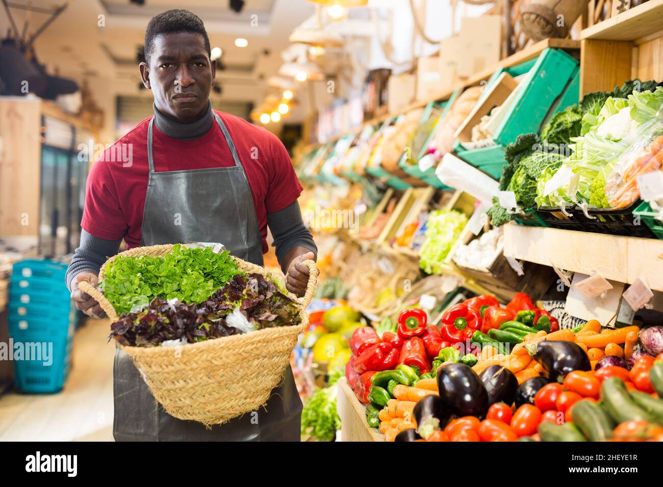 Cabbage salesman hi-res stock photography and images - Alamy