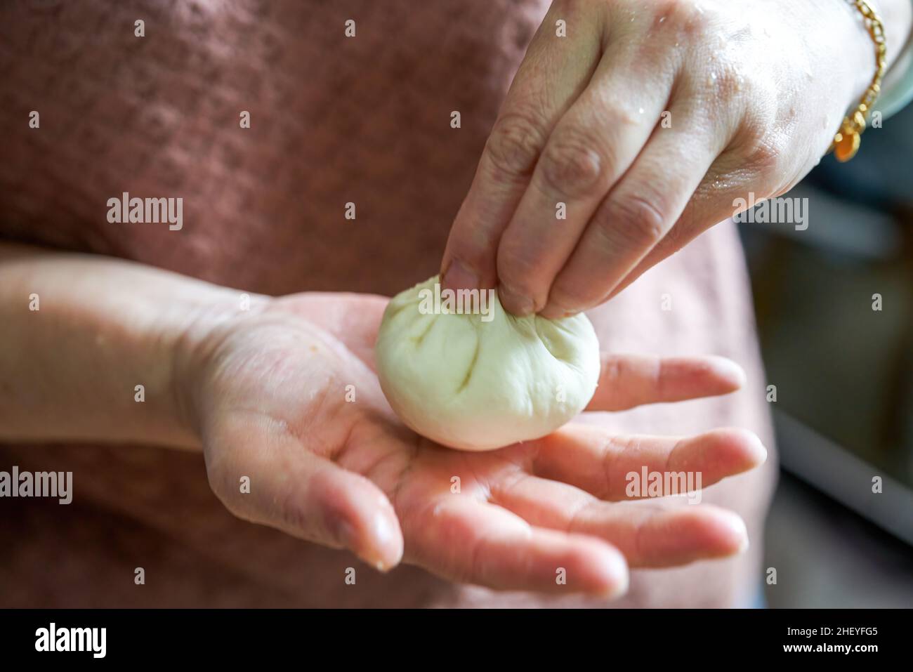 Woman chef elements kitchen hi-res stock photography and images - Alamy