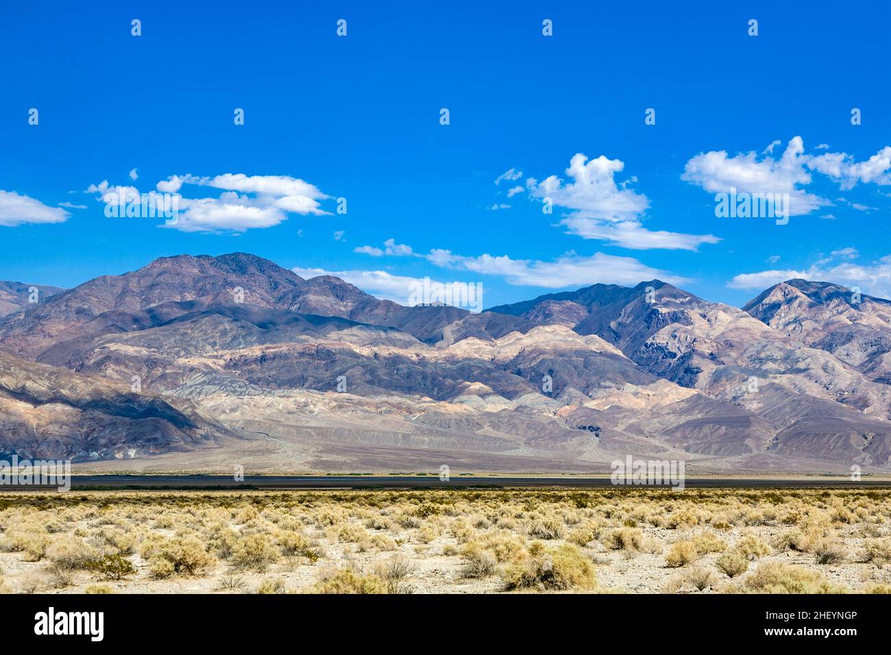 Death valley blue sky hi-res stock photography and images - Alamy