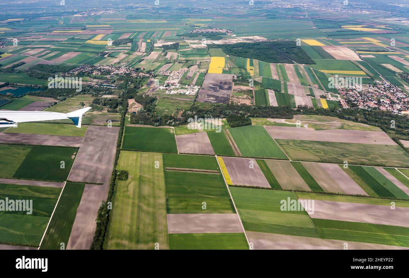 Airport vienna schwechat hi-res stock photography and images - Alamy