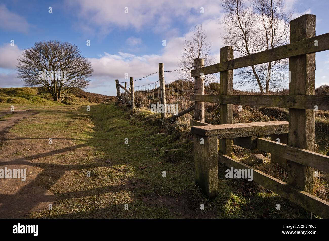 Stanton Moor, Derbyshire, fence stile Stock Photo - Alamy