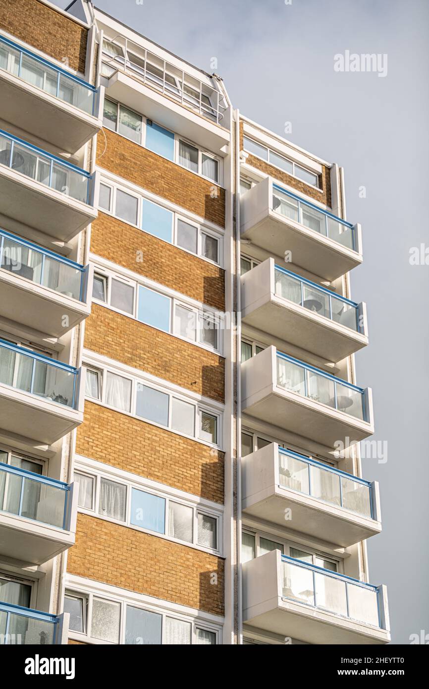 High rise flats detail uk hi-res stock photography and images - Alamy