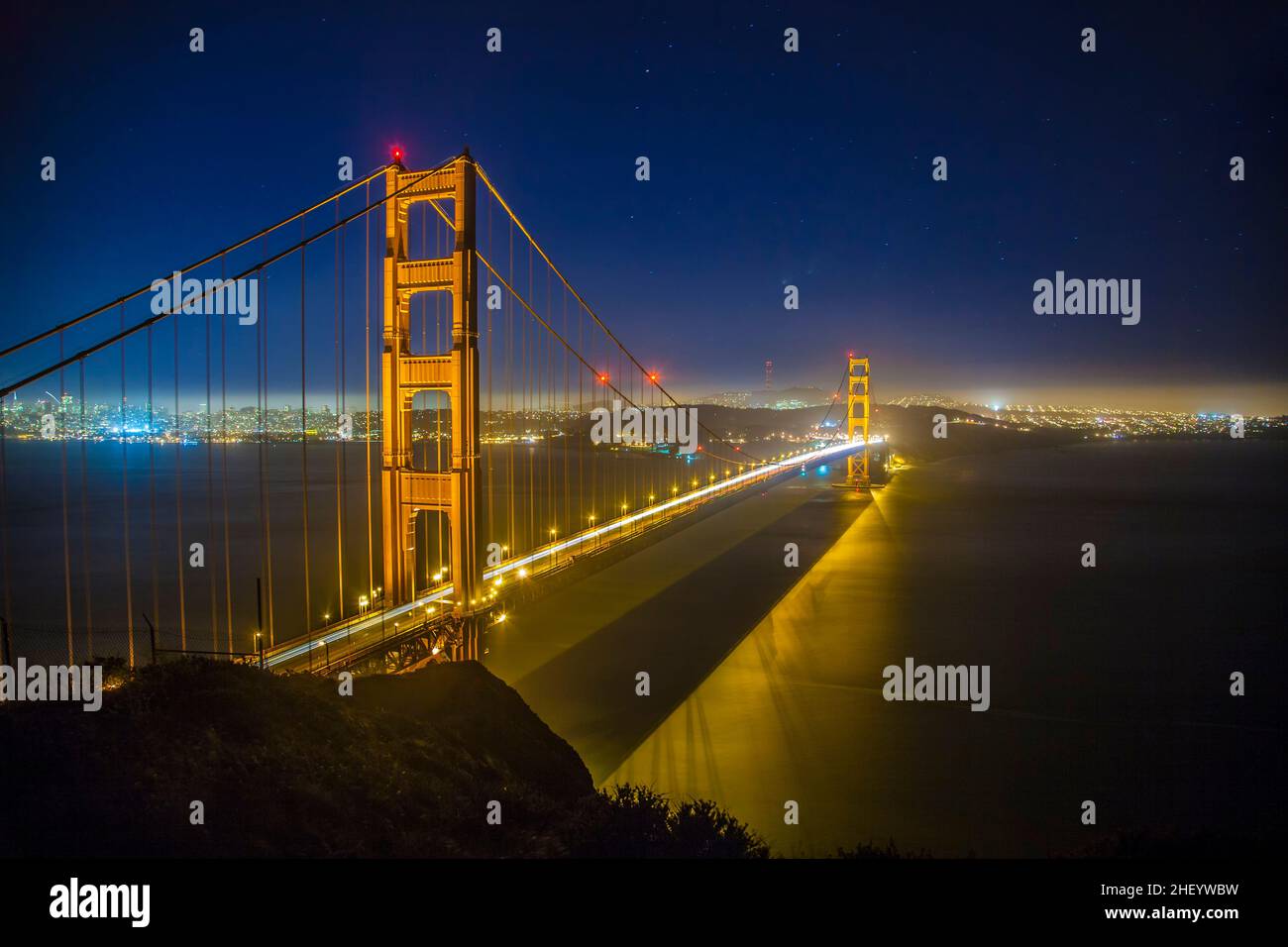 night view of famous golden Gate bridge Stock Photo - Alamy