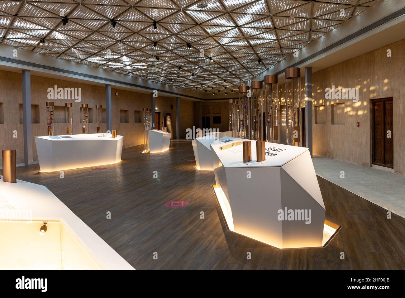 Perfume house dubai hi-res stock photography and images - Alamy