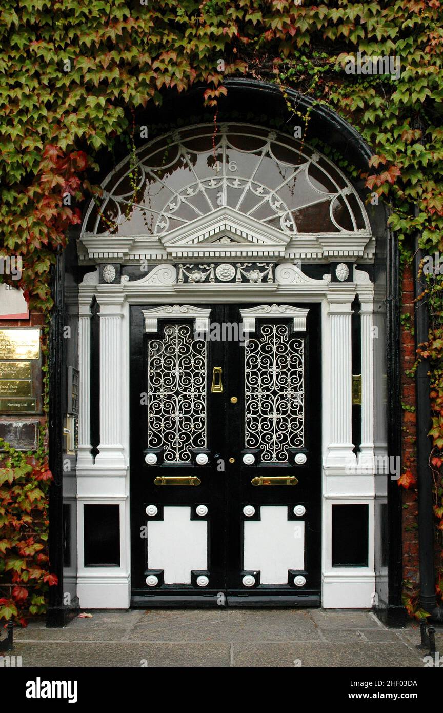 Fitzwilliam place hi-res stock photography and images - Alamy
