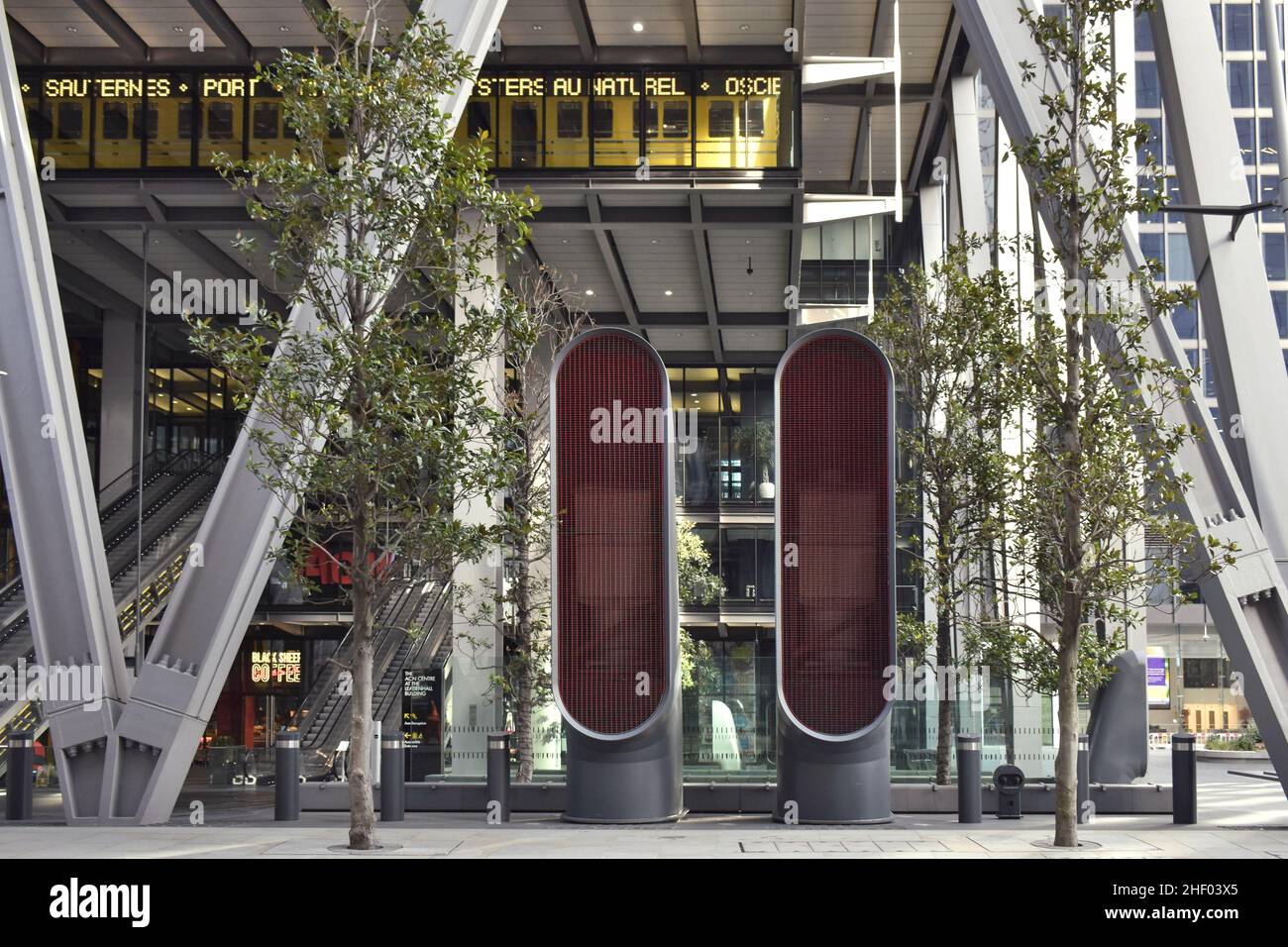 122 Leadenhall Street (Leadenhall Building) - modern skyscraper steel ...