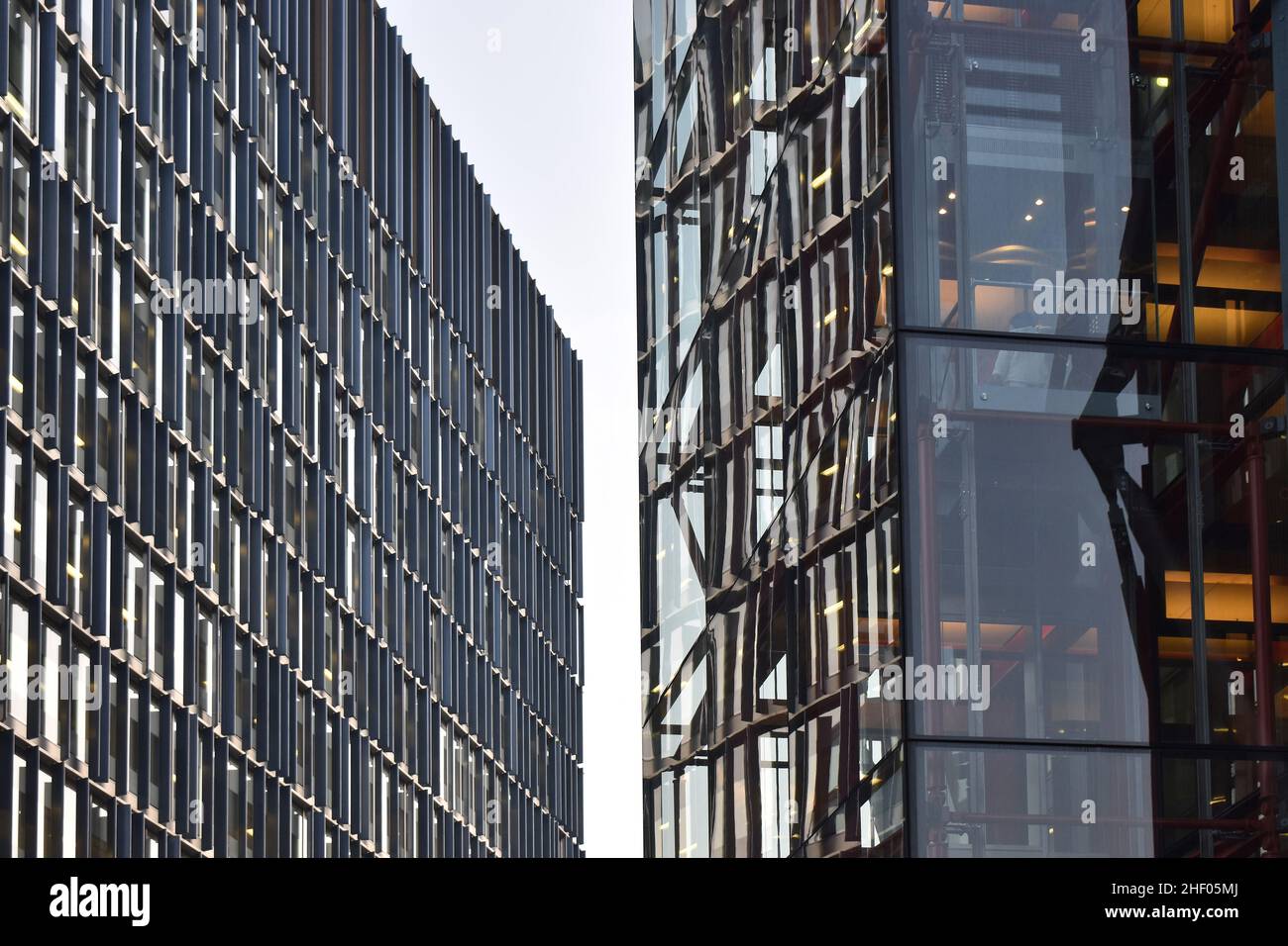 Blue Fin Building and Neo Bankside - modern glass structures facade ...