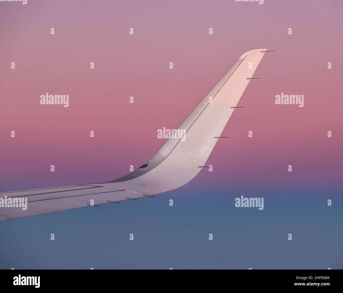 Aircraft sun hi-res stock photography and images - Alamy