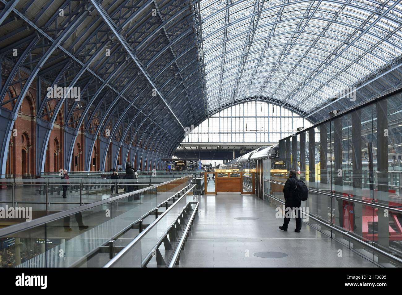 St Pancras International railway station, upper level with Eurostar ...