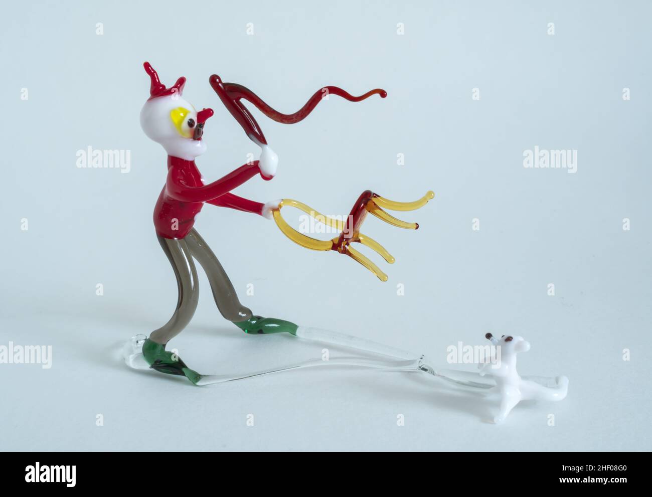 Lampworked Murano style Art Glass Sculpture depicting Scared of a Mice ...