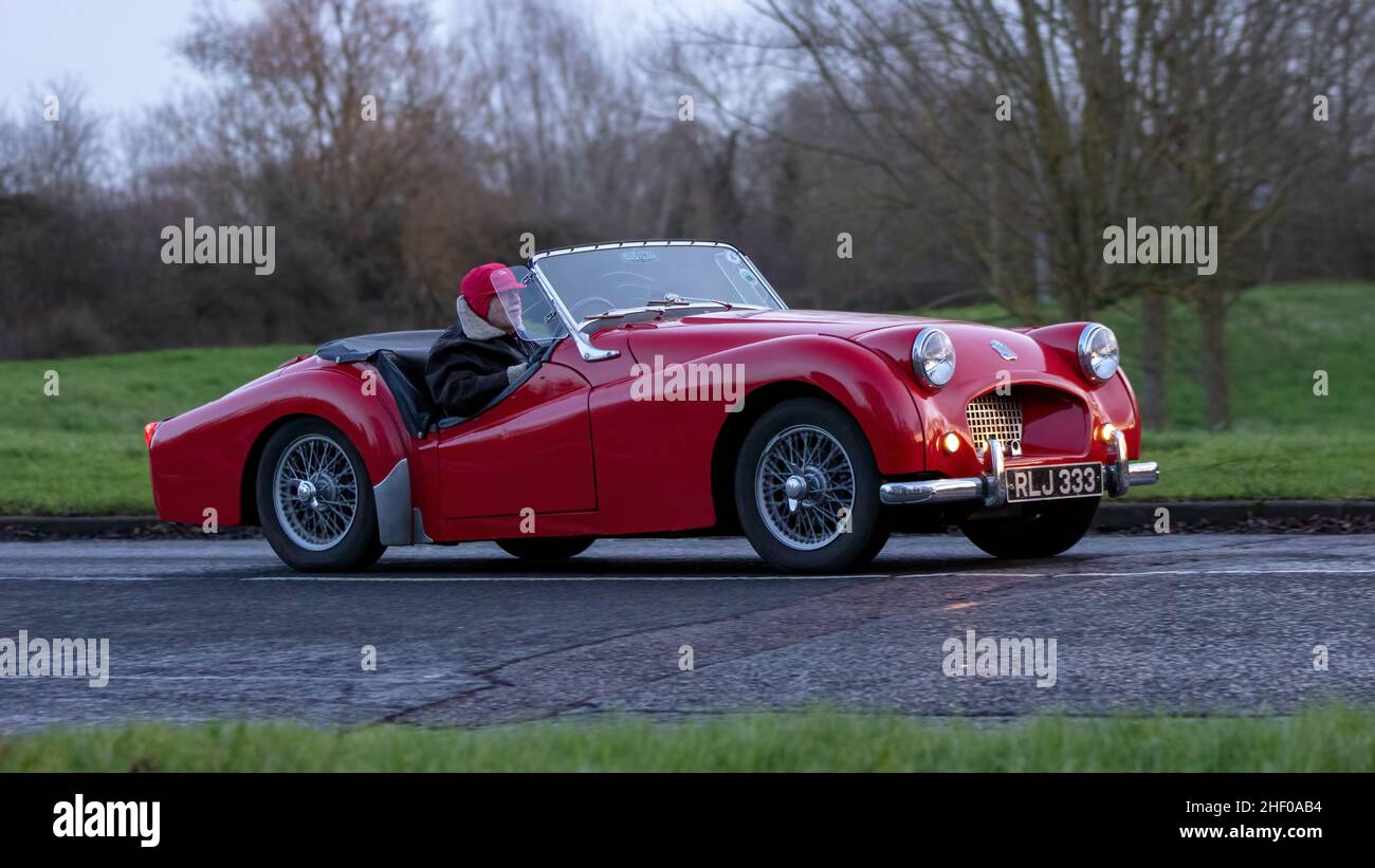 1955 Triumph TR2 classic car Stock Photo - Alamy