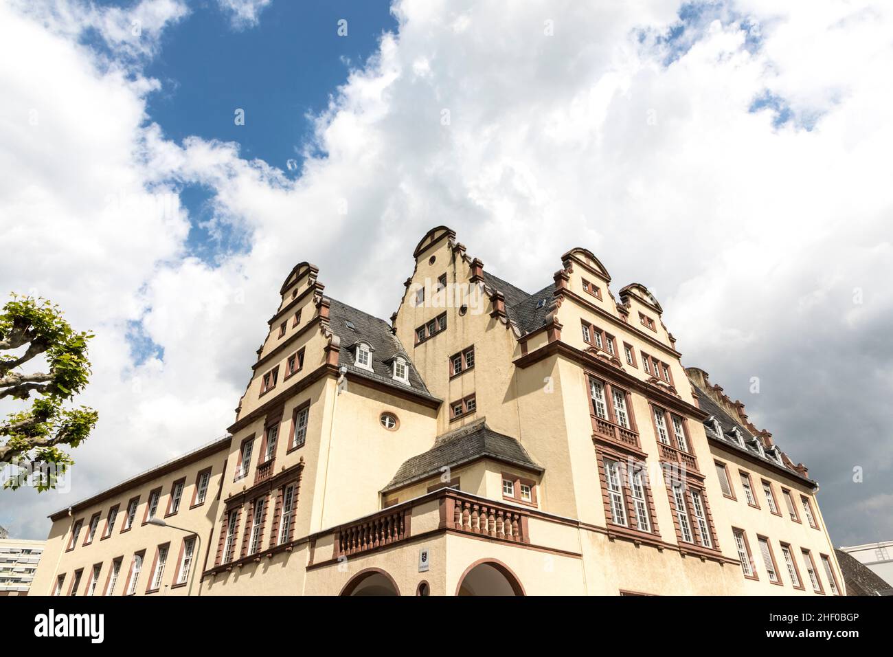facade of old Amtsgericht, the lower court building in Frankfurt Stock ...
