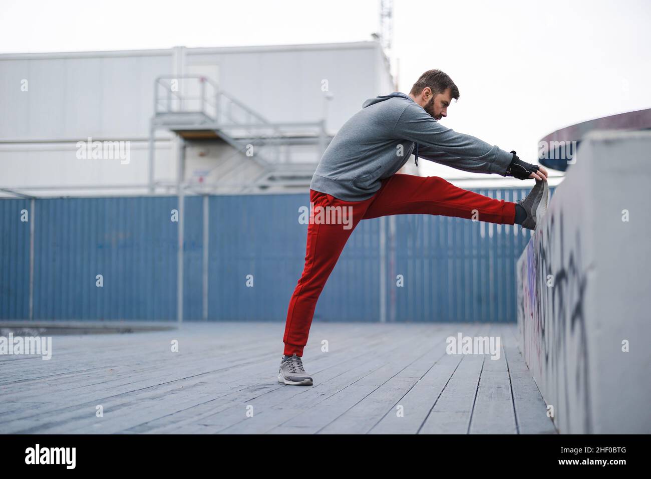 Man before working out hi-res stock photography and images - Alamy