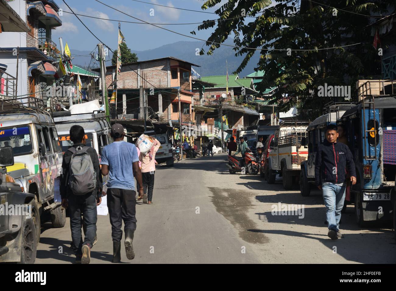 Sombaray Bazaar of Gorubathan. Rishi road, Kalimpong, West Bengal ...