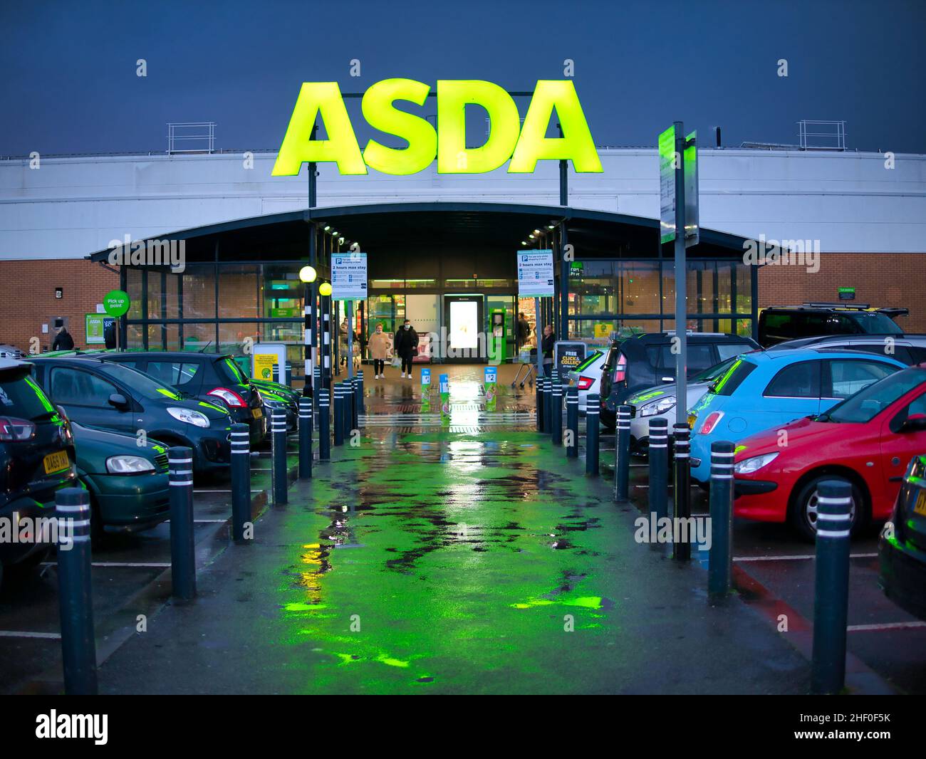 Asda logo hi-res stock photography and images - Alamy