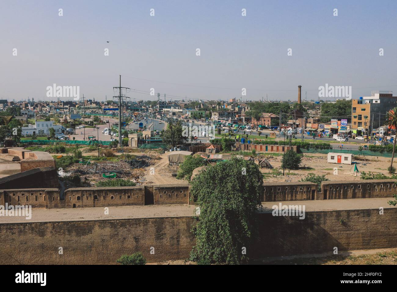 Famous buildings of pakistan hi-res stock photography and images - Alamy