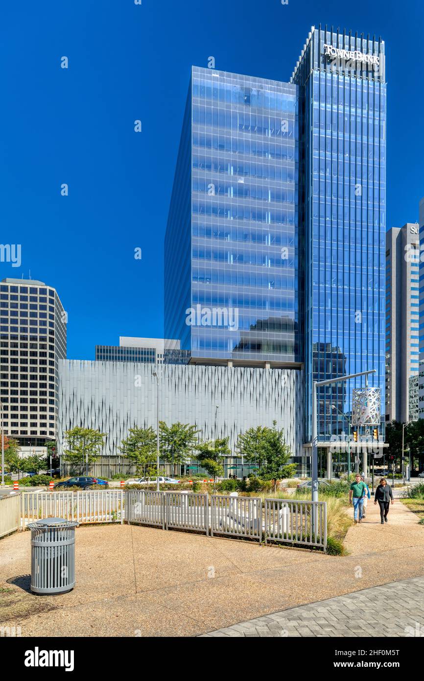 Gateway Plaza, viewed from south Stock Photo - Alamy