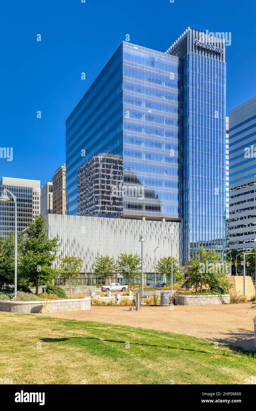 Gateway Plaza, viewed from south Stock Photo - Alamy