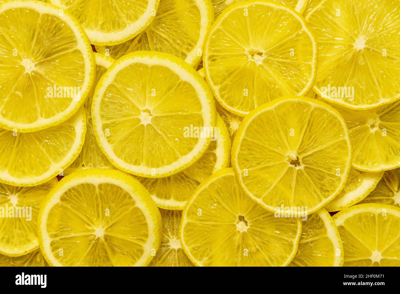 Close up sliced lemons hi-res stock photography and images - Alamy
