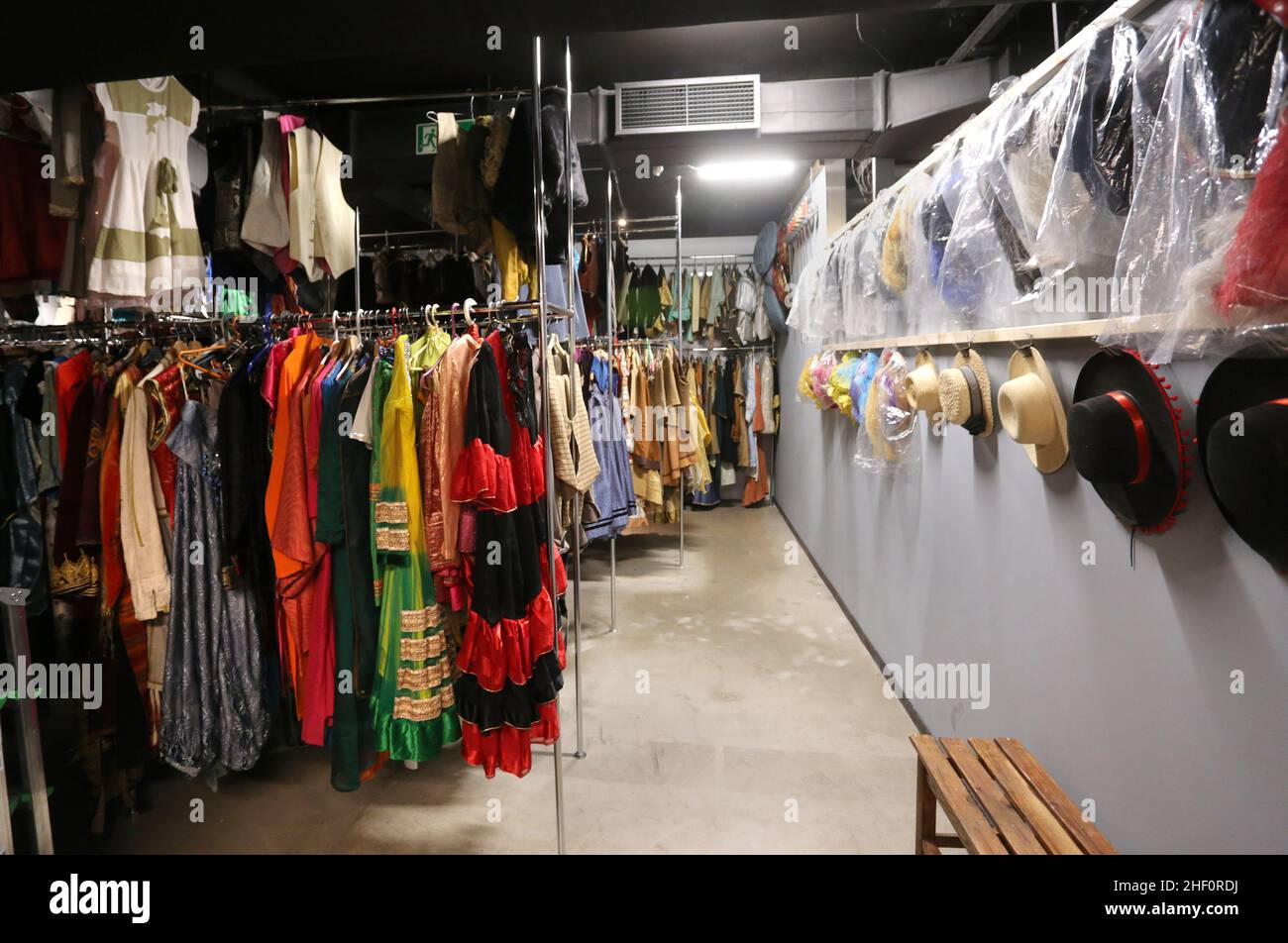 Storeroom hi-res stock photography and images - Alamy