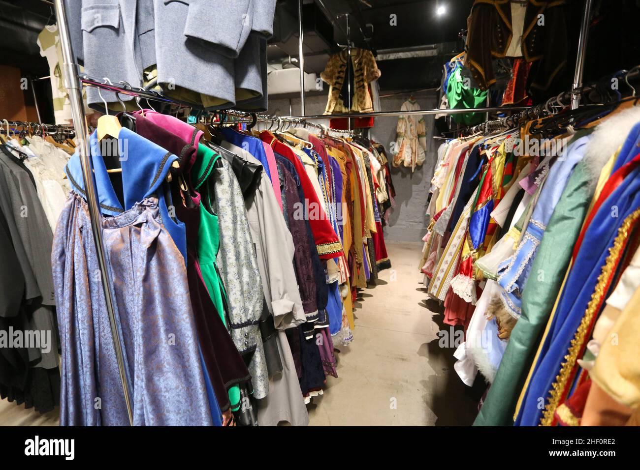 Storeroom hi-res stock photography and images - Alamy