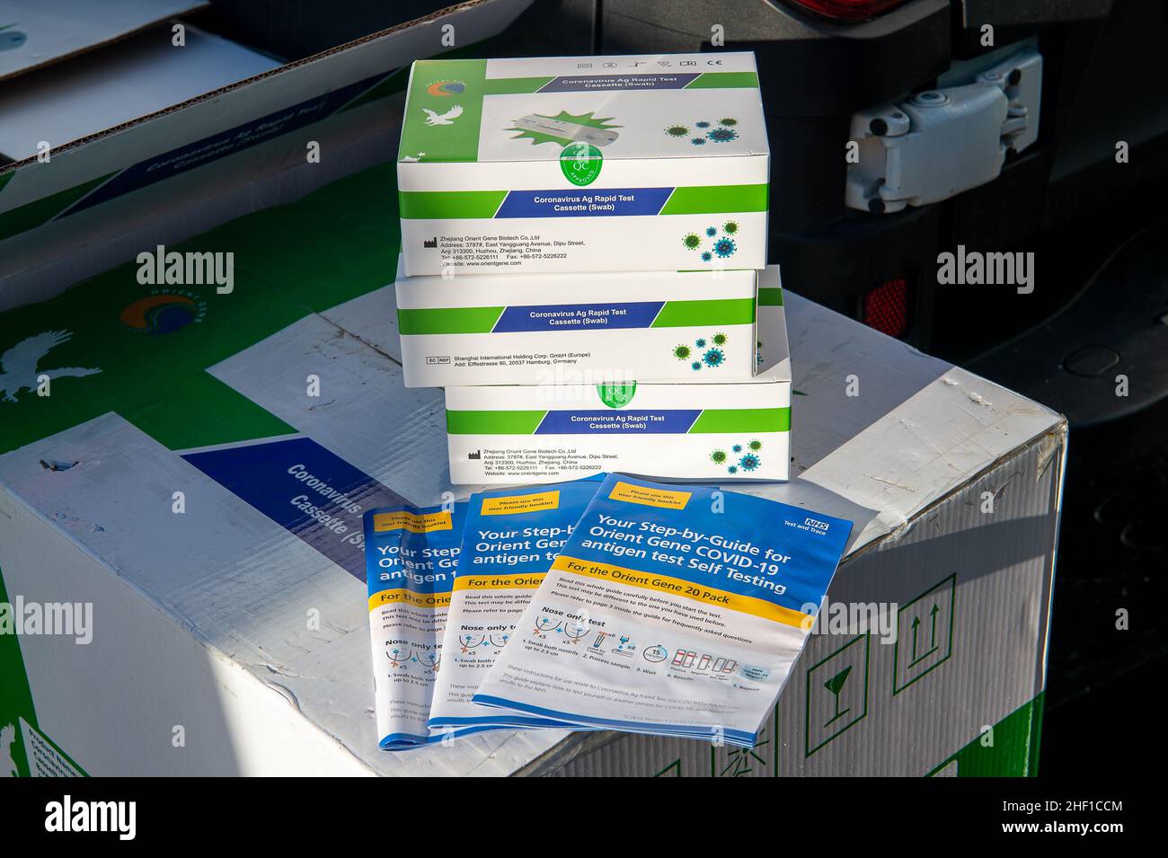 Lateral flow test boxes hi-res stock photography and images - Alamy