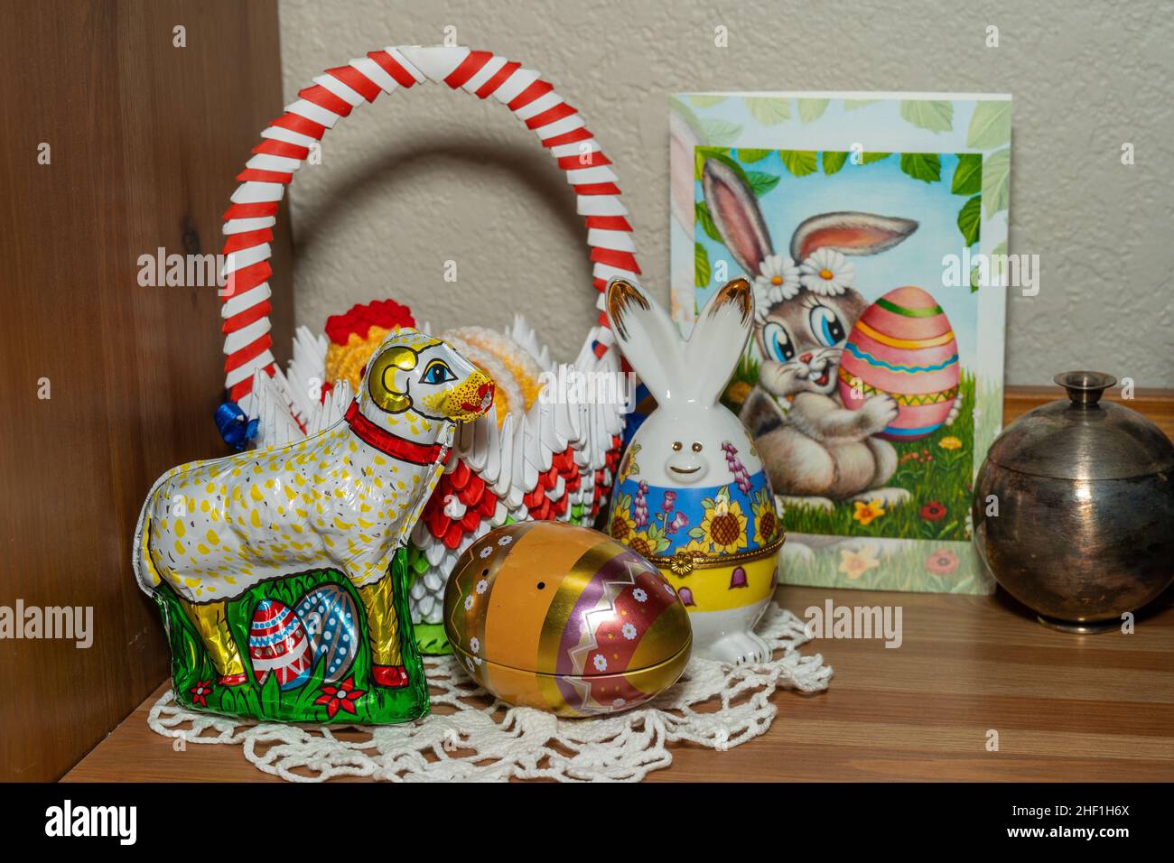 Easter decorations inside a house Stock Photo - Alamy