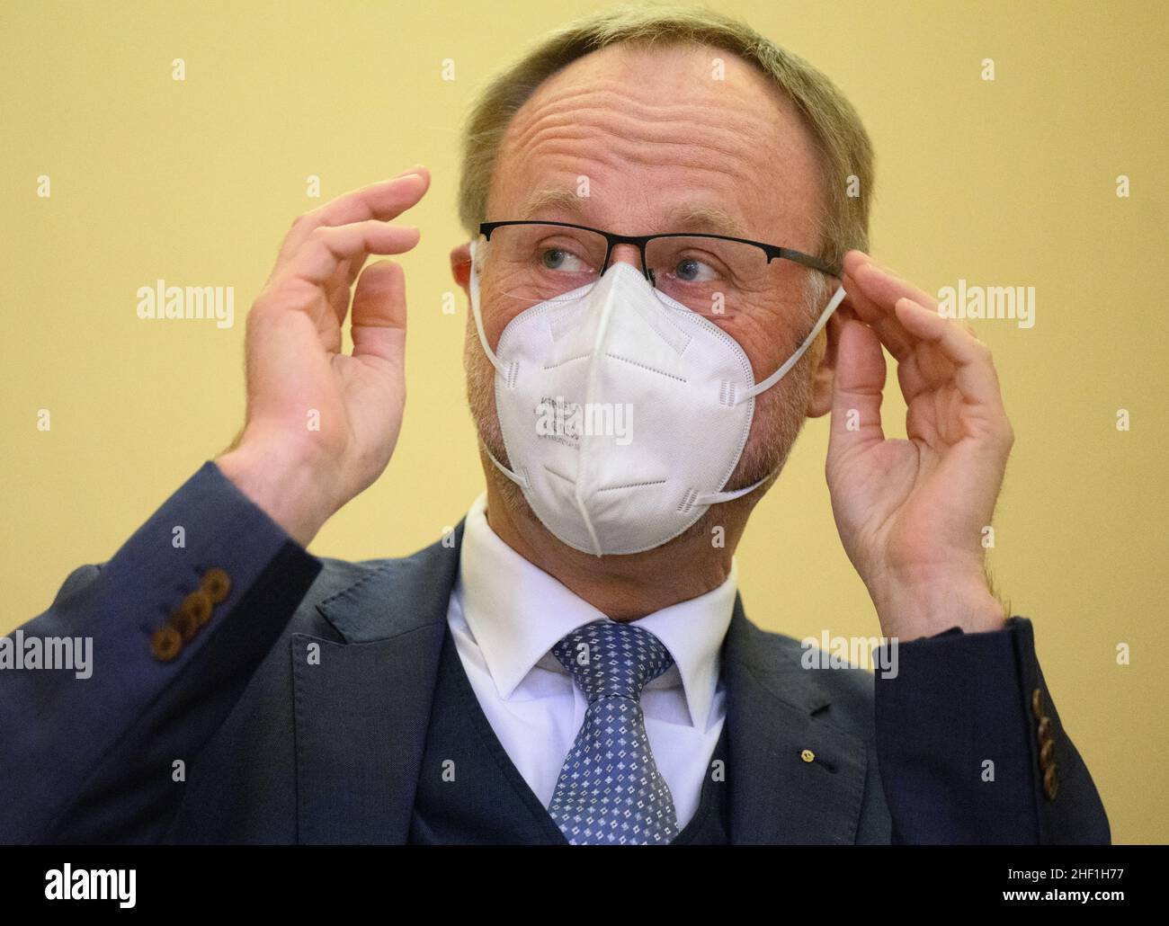 Holger reuter hi-res stock photography and images - Alamy